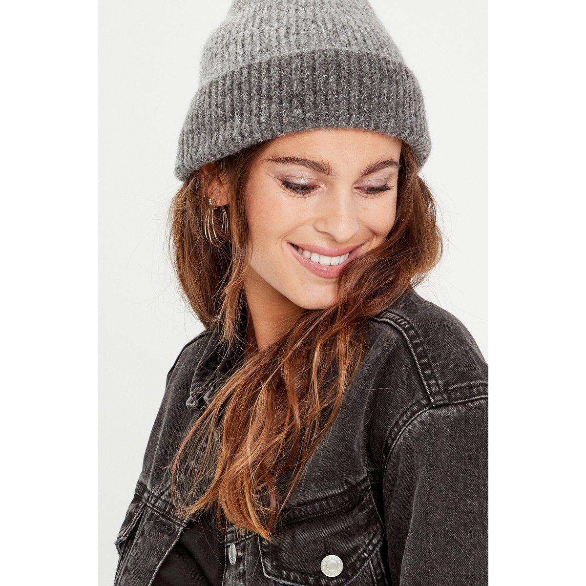 Accessoires de tête tendances : les bonnets et bandeaux à adopter cet ...