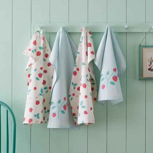 Strawberry kitchen towels store