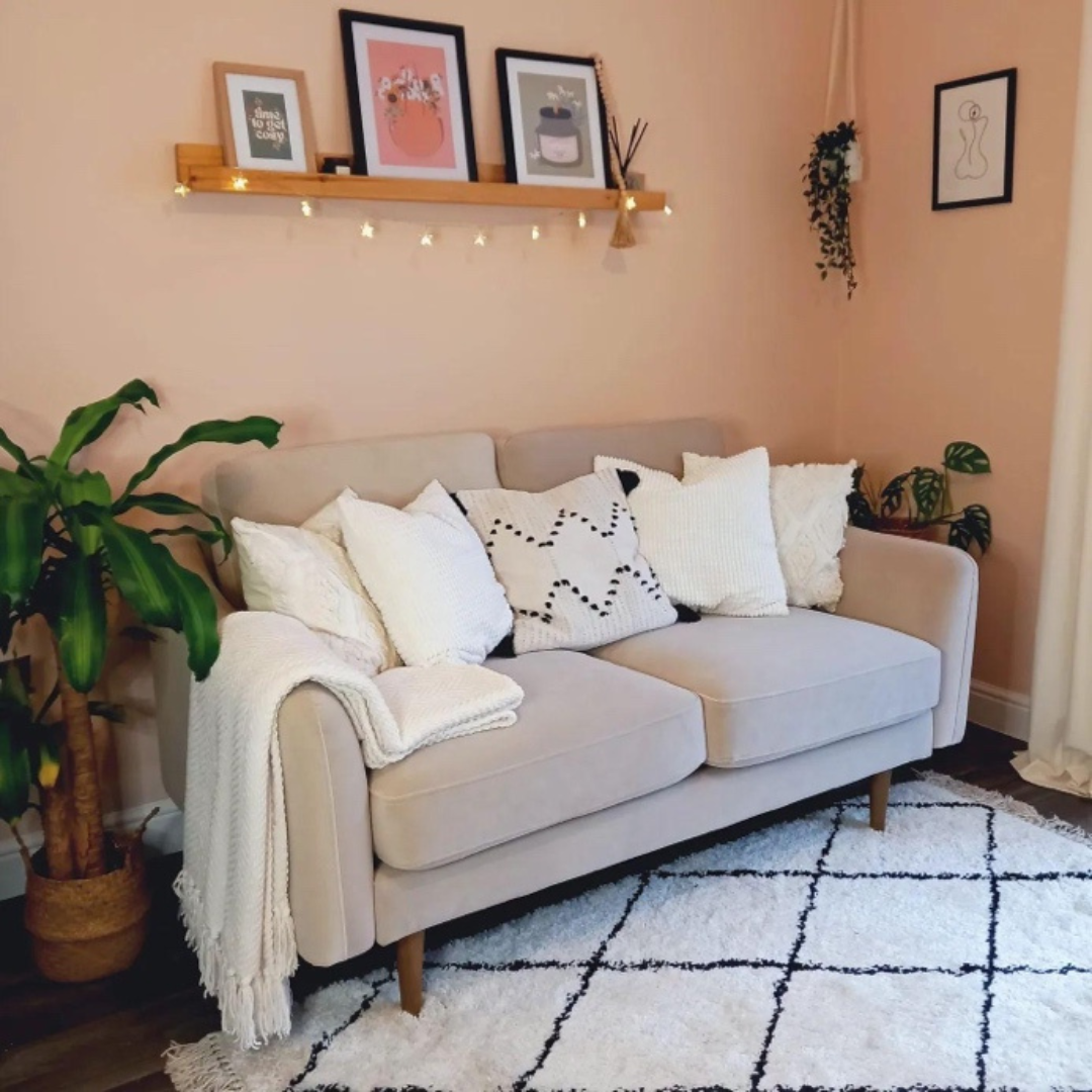 Cushion Arrangement Made Easy: How to Style Your Sofa Like a Pro | La ...